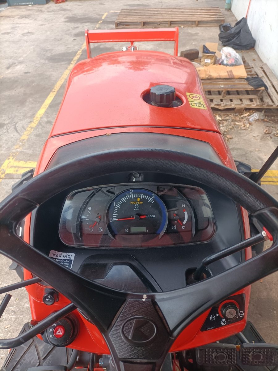 รถมือสอง คูโบต้าแม็กซ์ รุ่น L3218SP พร้อมใบมีดดันดินFD144E - กลุ่มบริษัทสยามยนต์